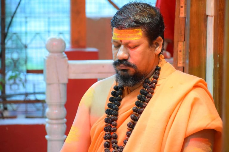 Swami Kailasha Nand Giri Ji – Shri Shri 1008 Acharya Mahamandaleshwar ...